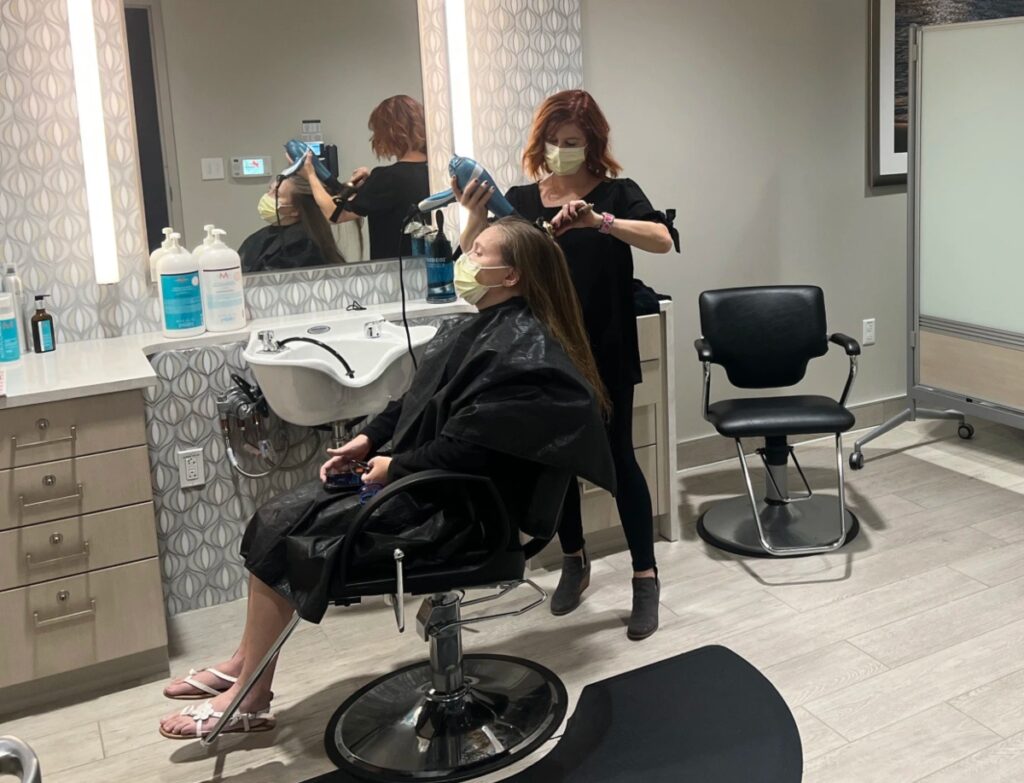 Hair Salon Opens Inside Hospital To Pamper Parents Of NICU Babies ...