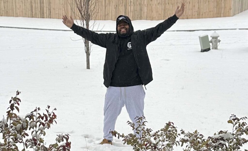 Florida Man's First Snow Angel Sparks Joyful Wonder - :) Healthy Happy News